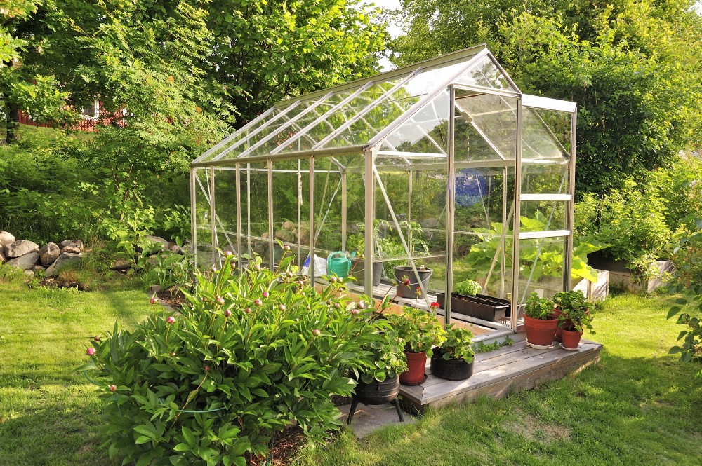 What to Use for a Greenhouse Roof | A to Z Roofing